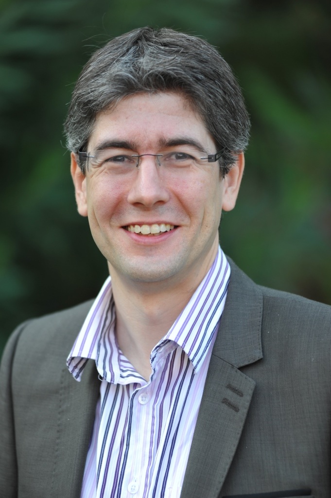 Sony director negocio corporativo y educacion Damien Weissenburger ...