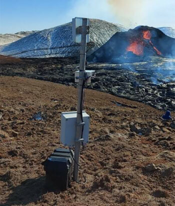 Videovigilancia PTZ para transmitir la erupción de un volcán